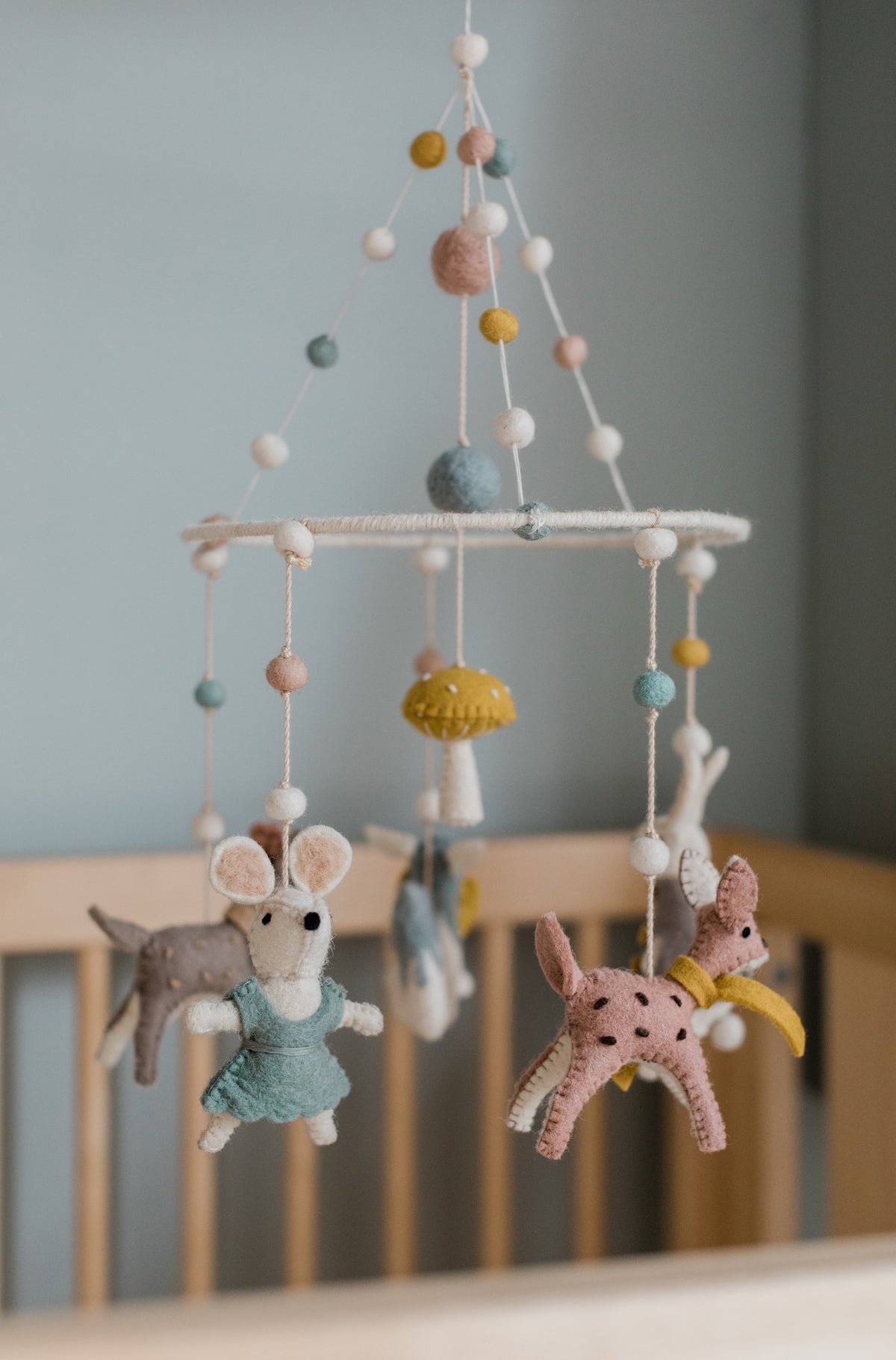 Classic Mobile – Pehr Canada